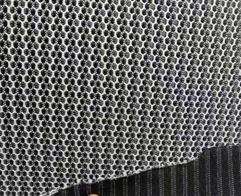 3D Knitting Fabric: Exploration and Applications - SI BEI XIU